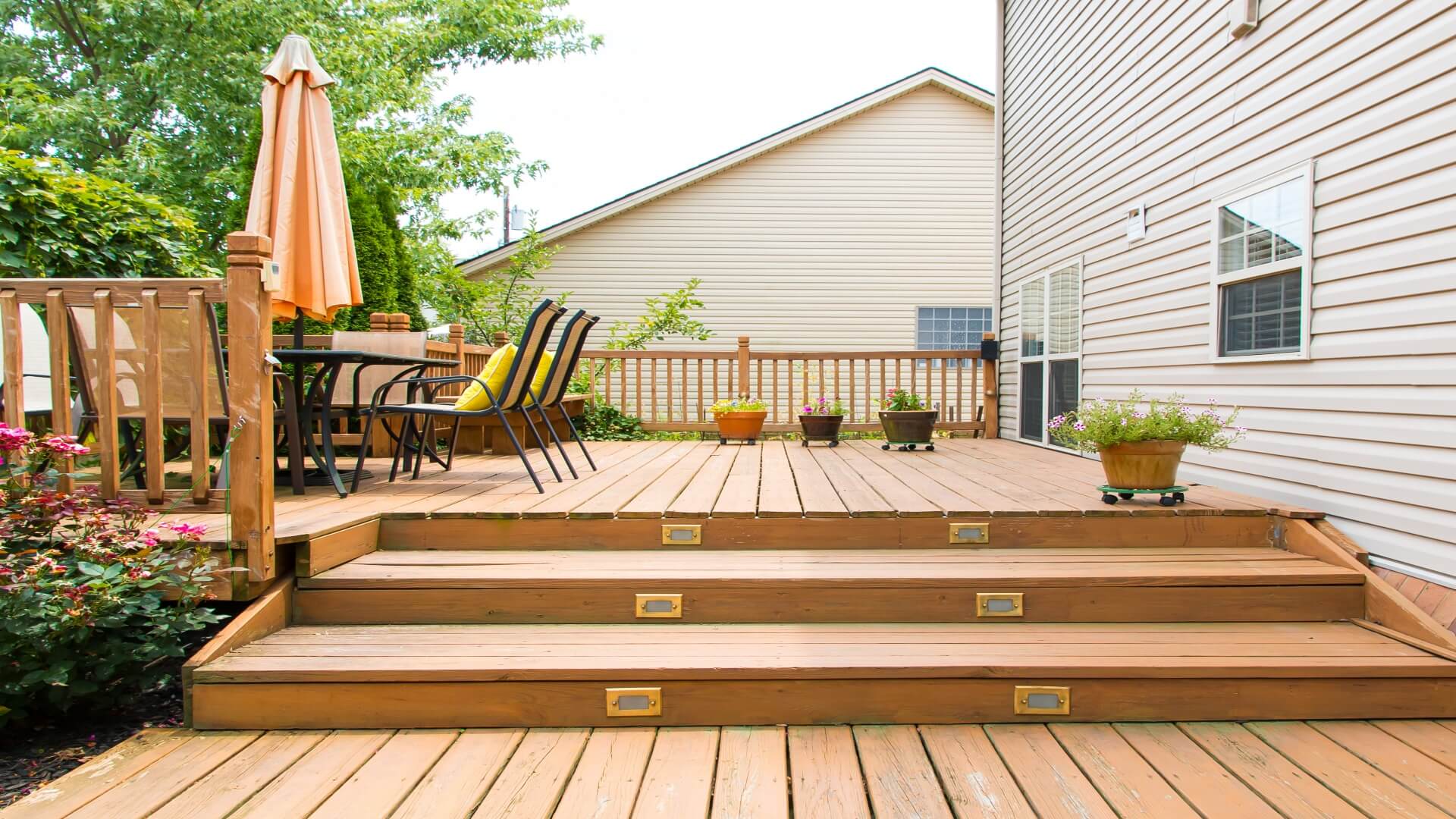 What Do You Need to Know About Outdoor Decking